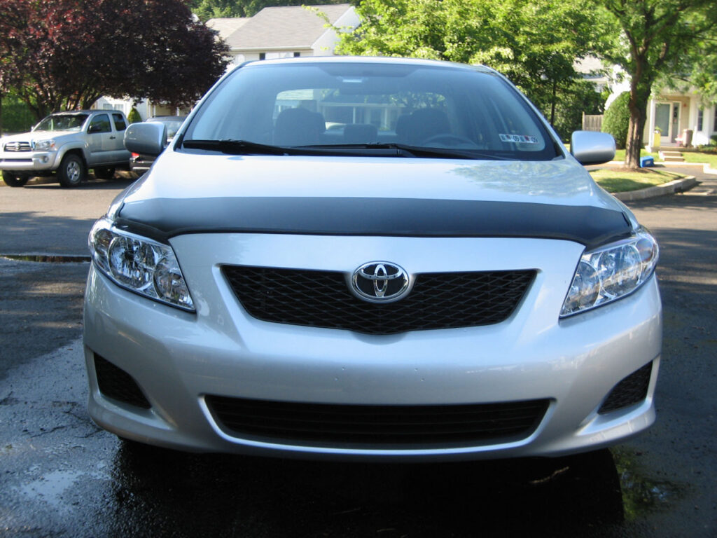 Spectacular Magnetic Car Bra for Toyota Corolla 2014-2019