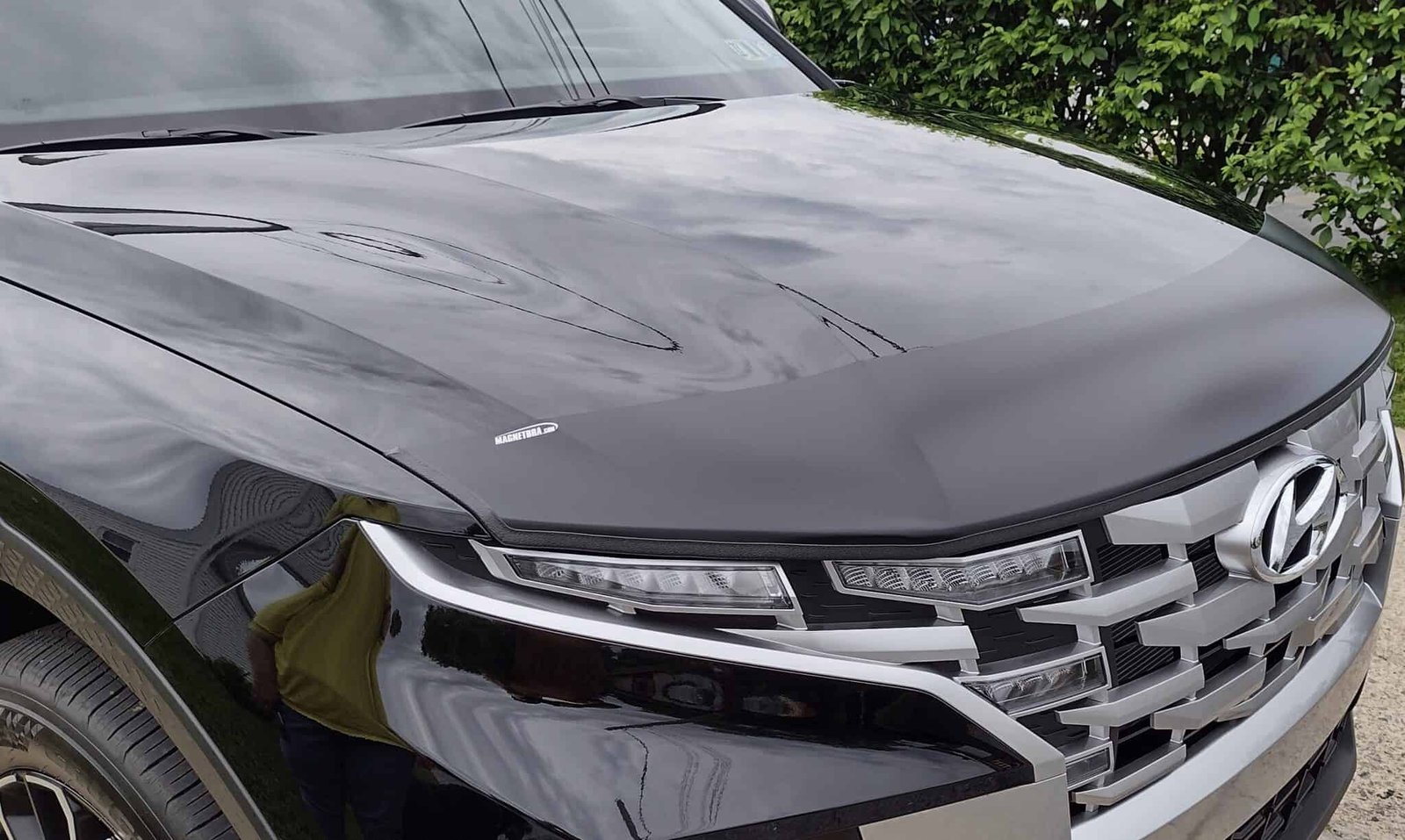 Car Bra for Hyundai Santa Cruz 2022-25 Beautiful - MagnetBra